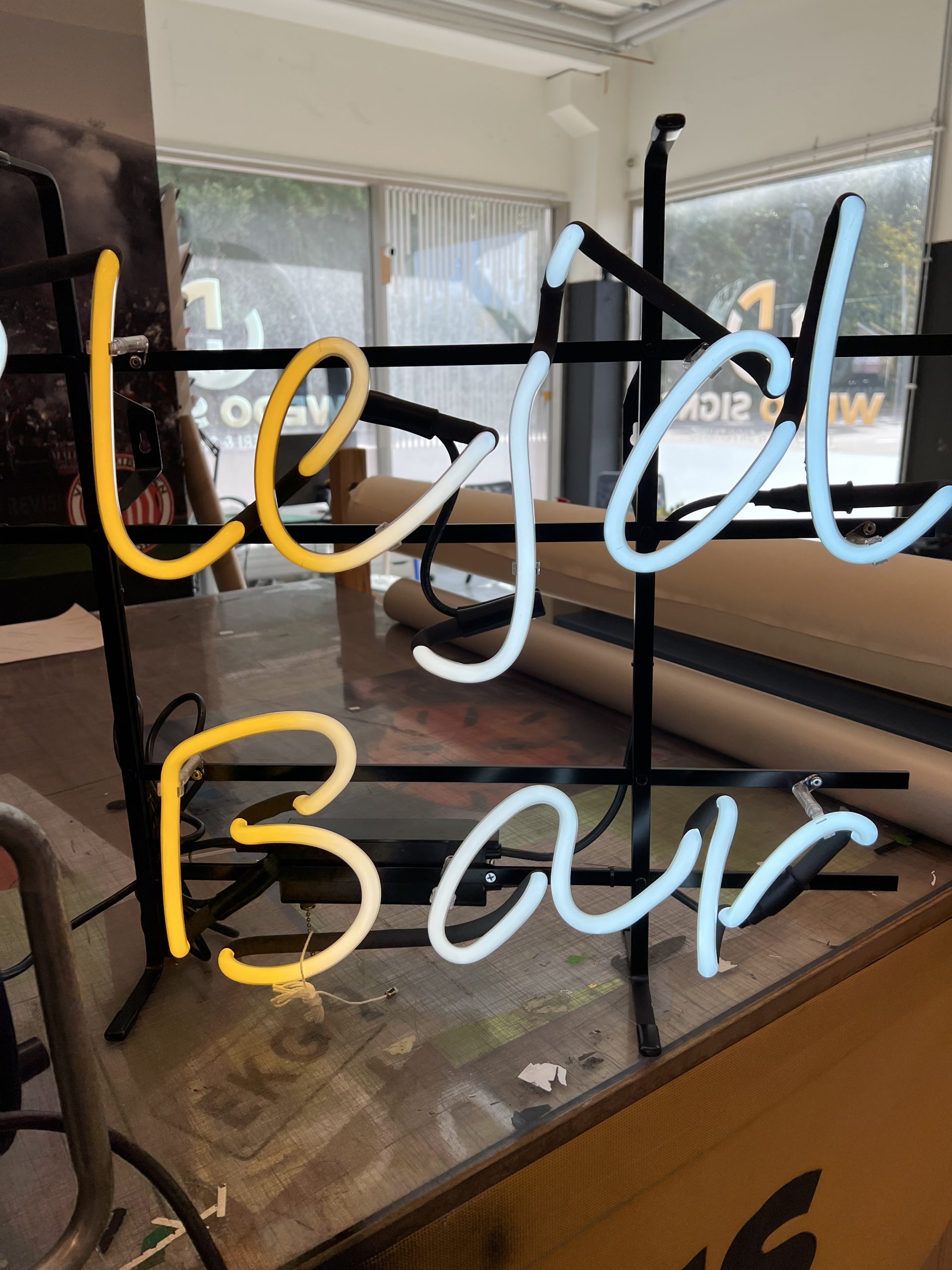 Ljusskyltar - Wedo Signs